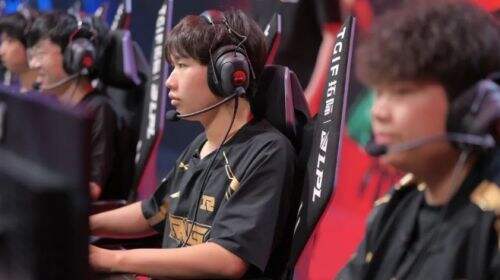 GEN小场全胜领跑LCK，LPL多支队伍确定涅槃组！_特玩娱乐站yule.te5.cn