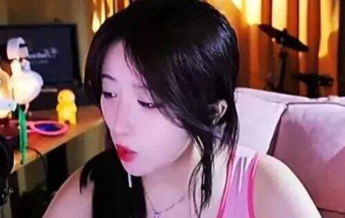 呆妹儿称不愿再炒CP，转头就说想和童锦程结婚，网友：真香了？_特玩娱乐站yule.te5.cn