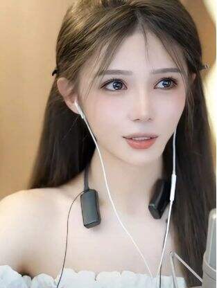 直播界再现“女装大佬”，盛世美颜男女通吃，转战某音后瞬间涨粉百万_特玩娱乐站yule.te5.cn