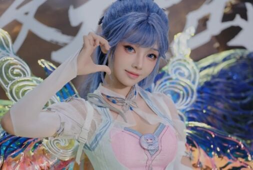 小姐姐COS《斗罗大陆》唐舞桐，气质甜美可爱，不愧是小舞的女儿_特玩娱乐站yule.te5.cn