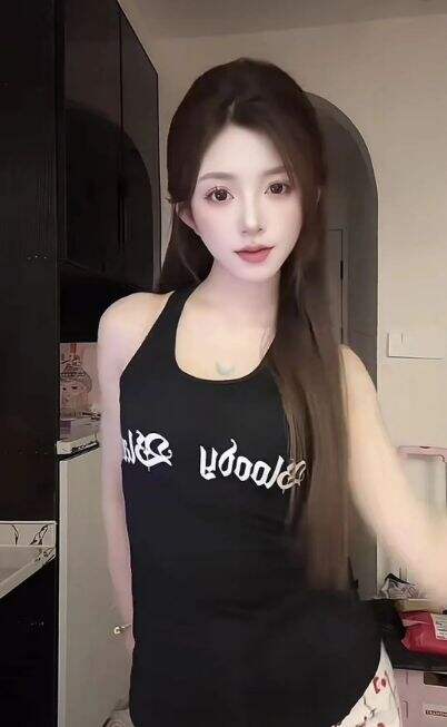 团播主播左左塌房，被曝同时暧昧多金主，大哥自嘲“小丑”_特玩娱乐站yule.te5.cn